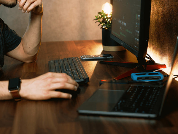 Best Product for Remote Work and Entertainment - uni